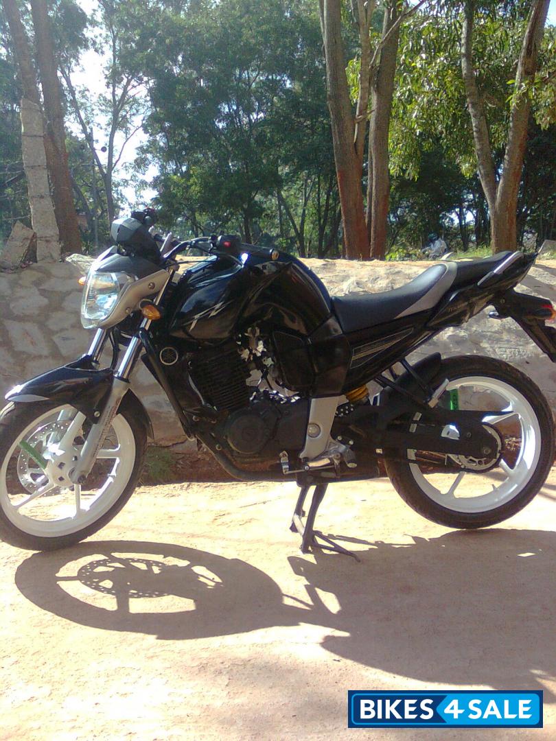 Used 2010 model Yamaha FZ16 for sale in Kolar. ID 43404. Modified Back ...