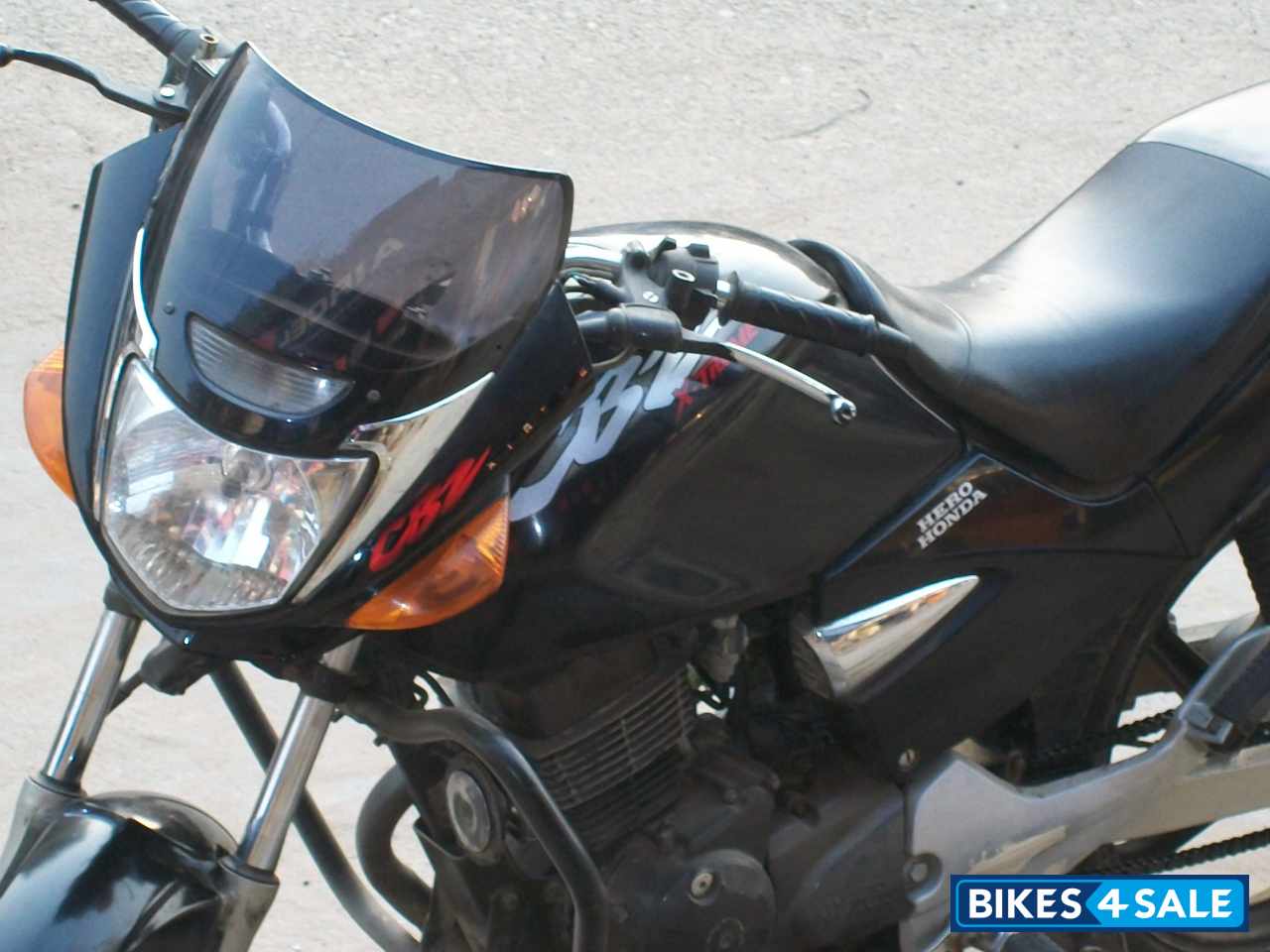 Used 2007 model Hero CBZ Xtreme for sale in New Delhi. ID 51552. Black ...