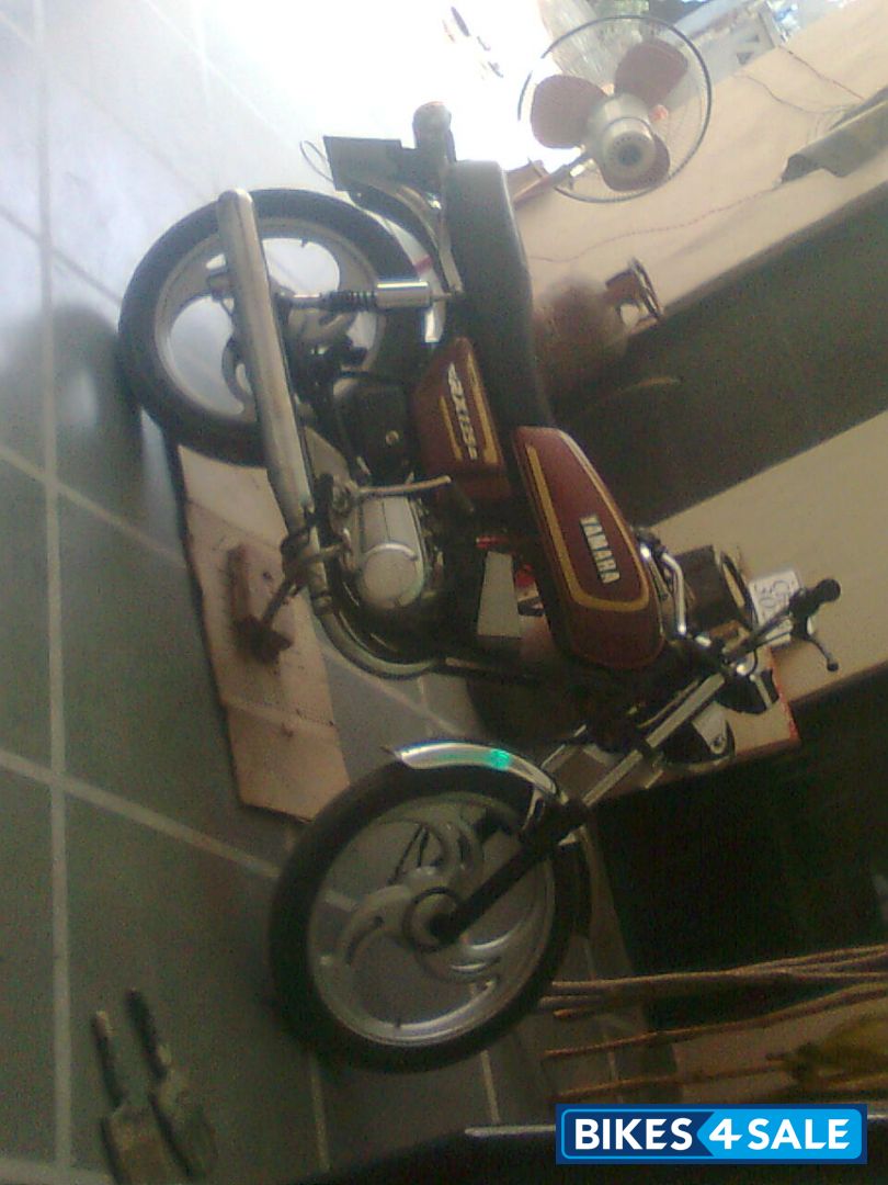 Used 2001 model Yamaha RX 135 for sale in Rupnagar. ID 52592. Moron colour - Bikes4Sale