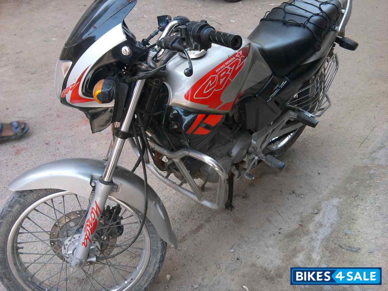 Used 2005 model Hero CBZ Star for sale in New Delhi. ID 53214. Silver ...