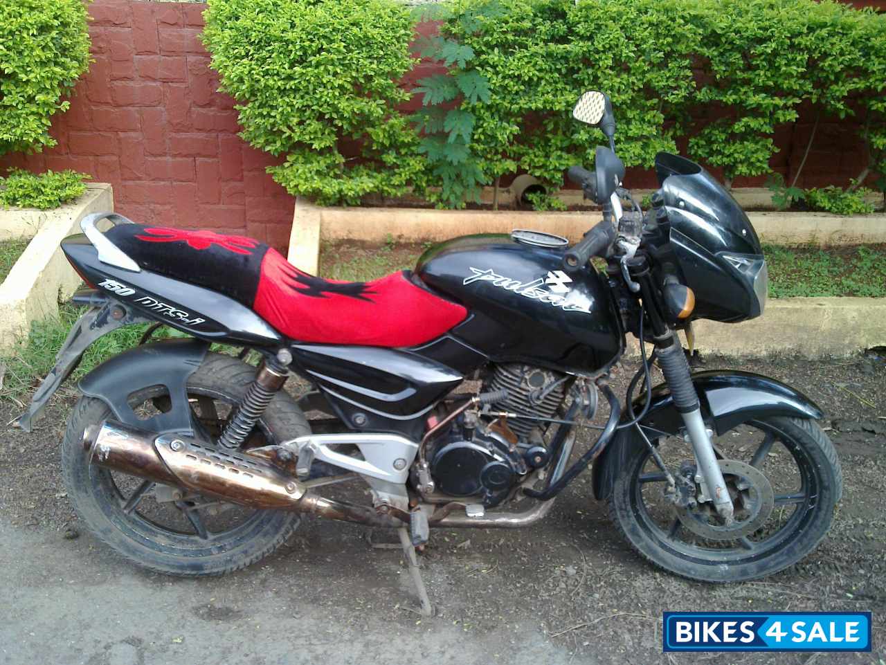 Used Bajaj Pulsar 150 Round Headlight for sale in Mumbai. ID 60577 ...