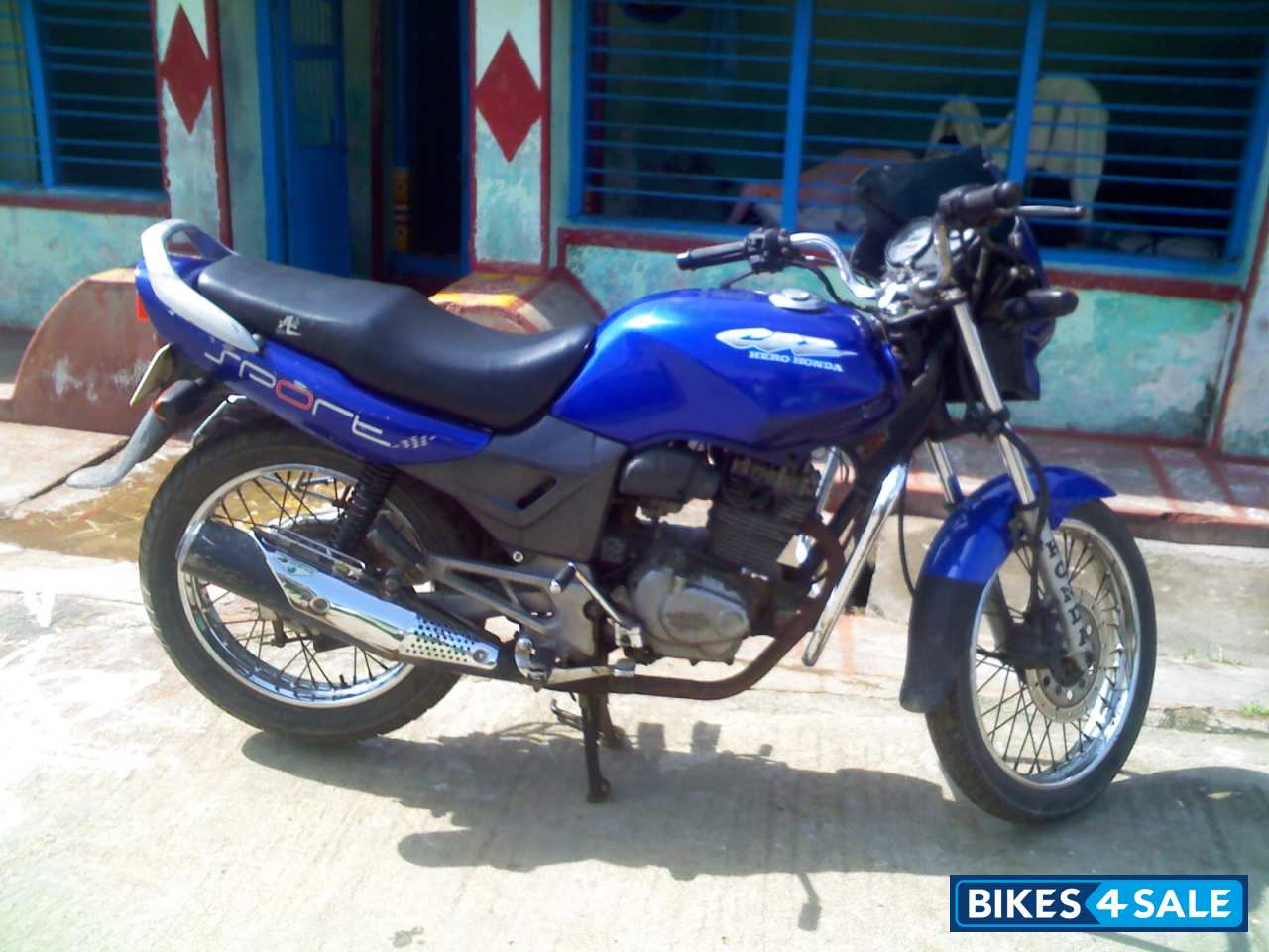 Used Hero CBZ for sale in Chennai. ID 61522. Blue colour - Bikes4Sale