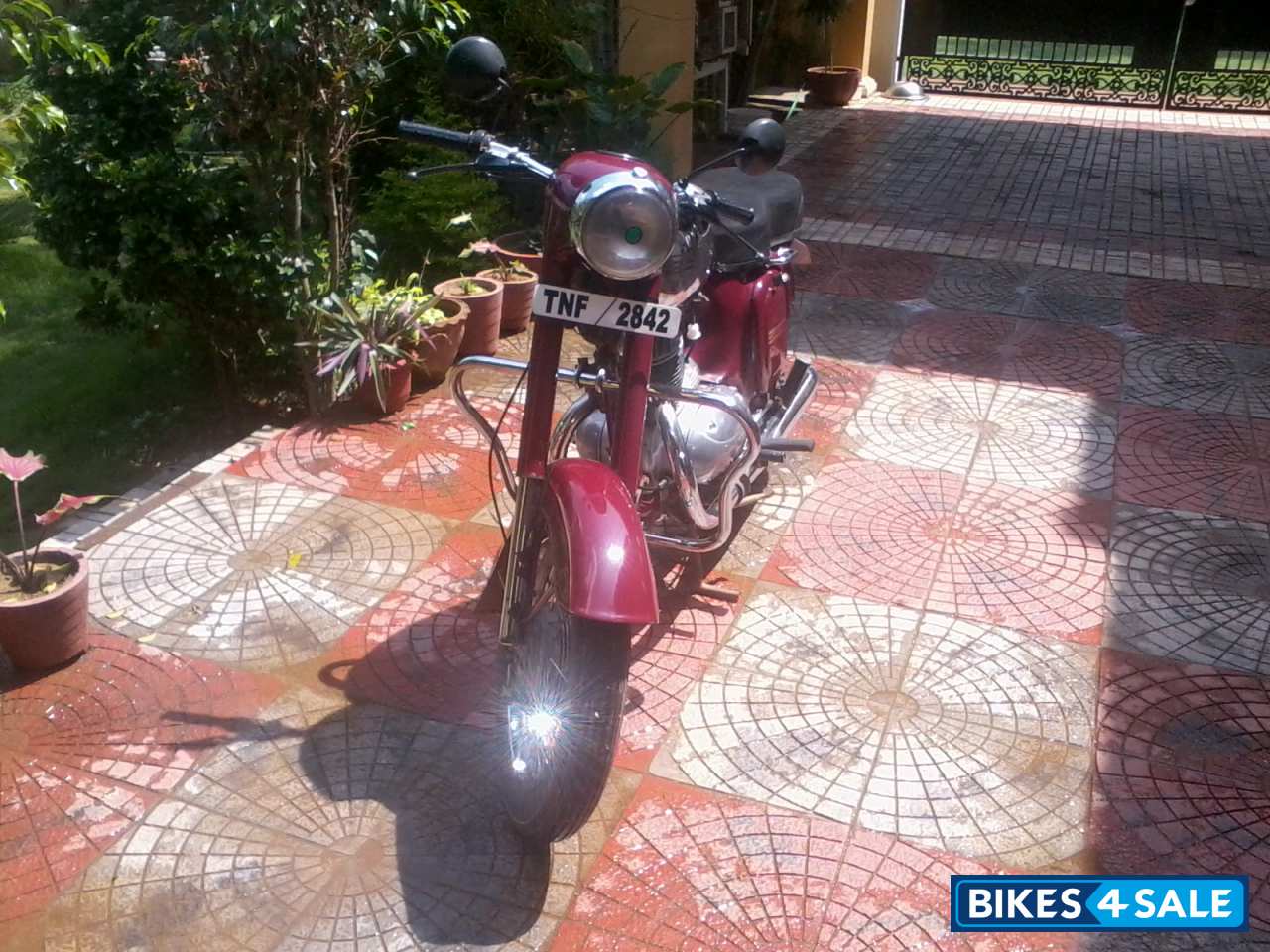 Used 1992 model JAVA for sale in Chennai. ID 64542. Red colour - Bikes4Sale