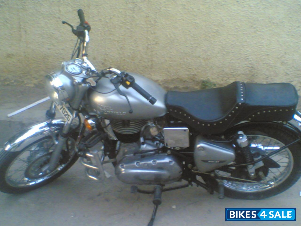 Used 2005 model Royal Enfield Bullet Electra for sale in Noida. ID ...