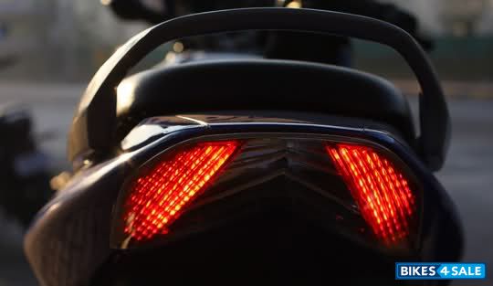 Bajaj XCD 135 Price, Specs, Top Speed Mileage In India | atelier-yuwa ...