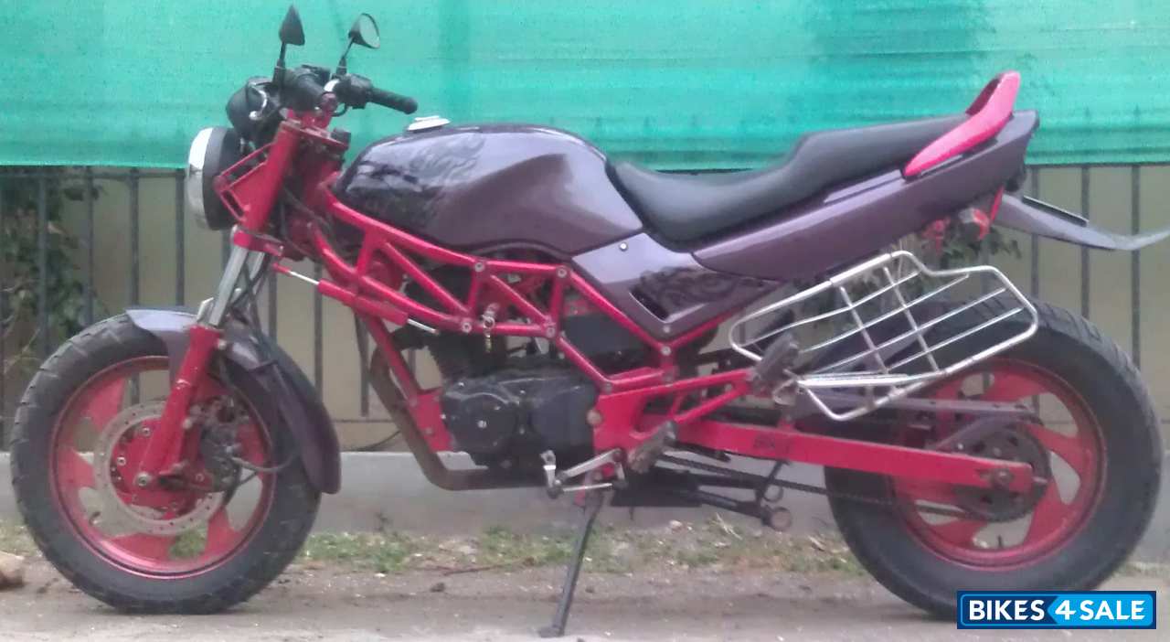 Used 2002 model Hero CBZ for sale in Rajkot. ID 85990. Purple (with Old ...