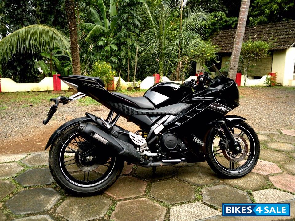Yamaha Bikes R15 V2 Black