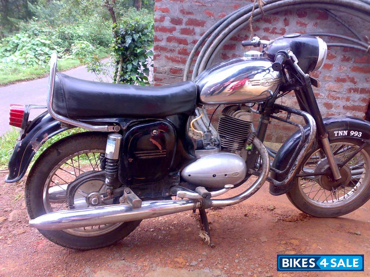 Used 1972 model Ideal Jawa for sale in Nilgiris. ID 9488. Black colour ...