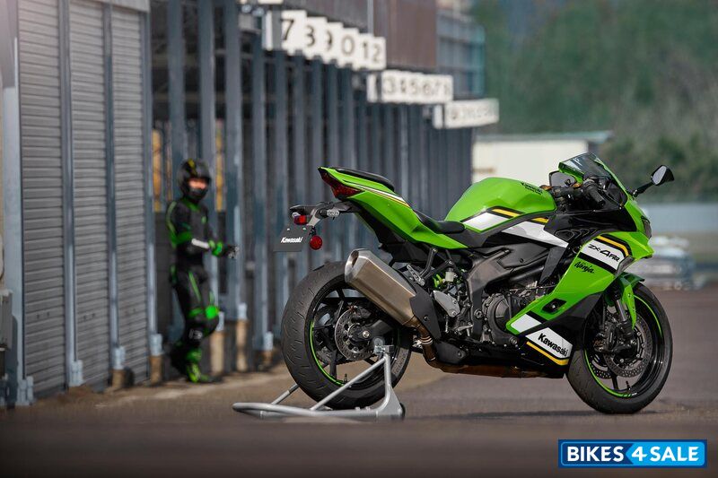 Kawasaki Ninja ZX-4RR 2025 price, specs, mileage, colours, photos and reviews - Bikes4Sale