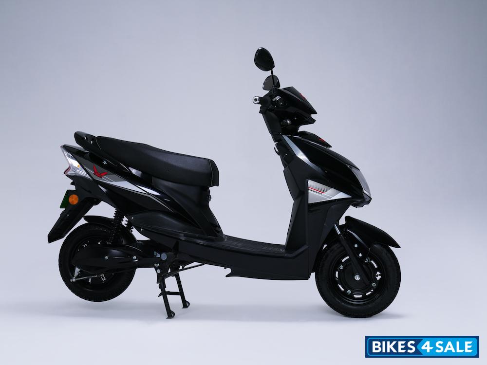 SES Eagle Plus price, specs, mileage, colours, photos and reviews ...